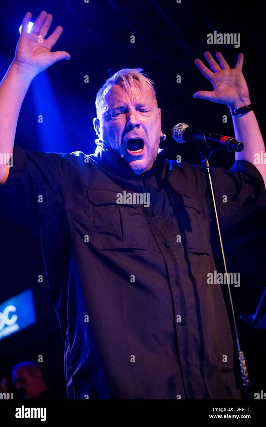 Pil public image ltd hi-res stock photography and images - Alamy