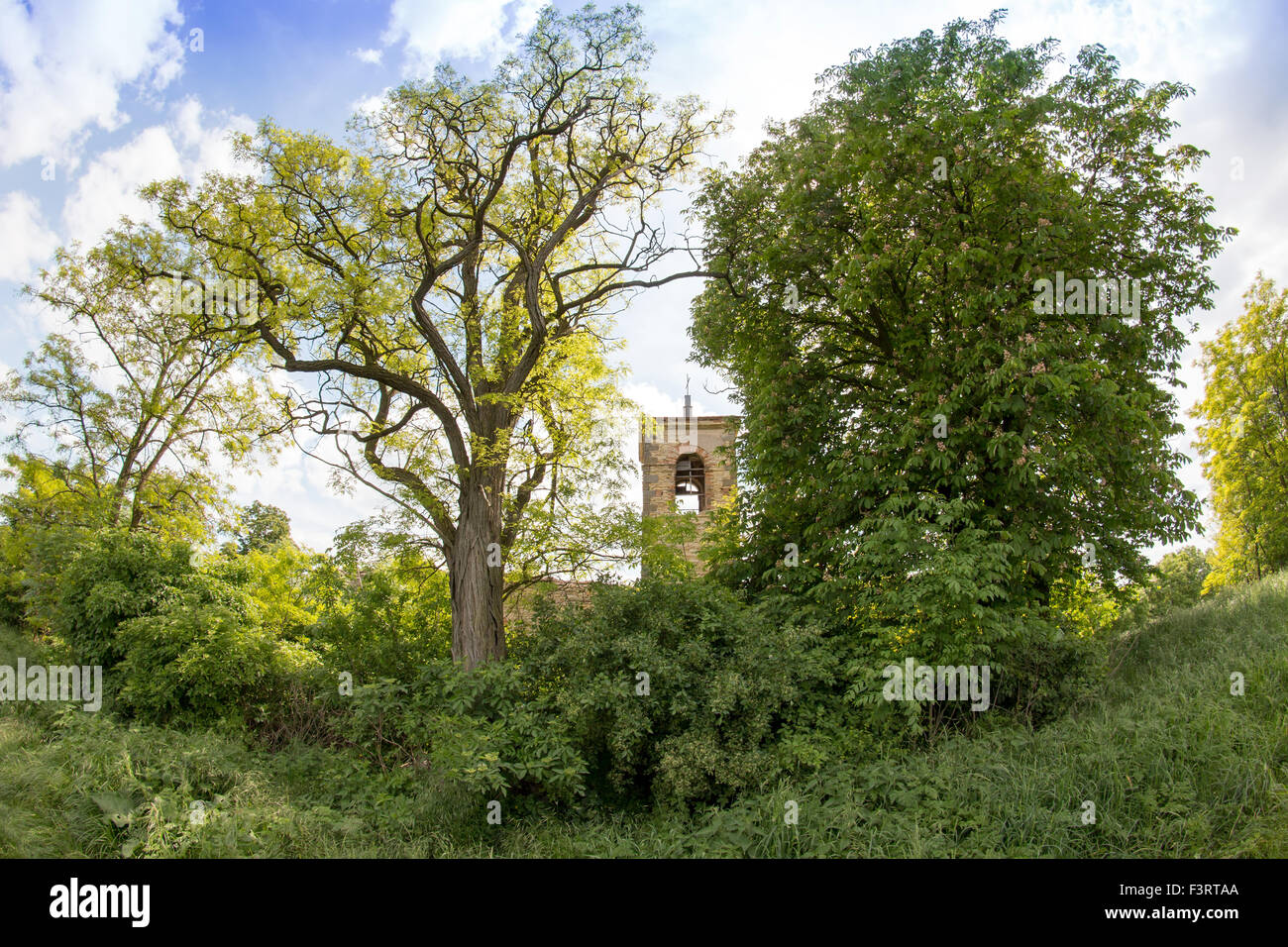 Ruins old church church collapsed hi-res stock photography and images ...