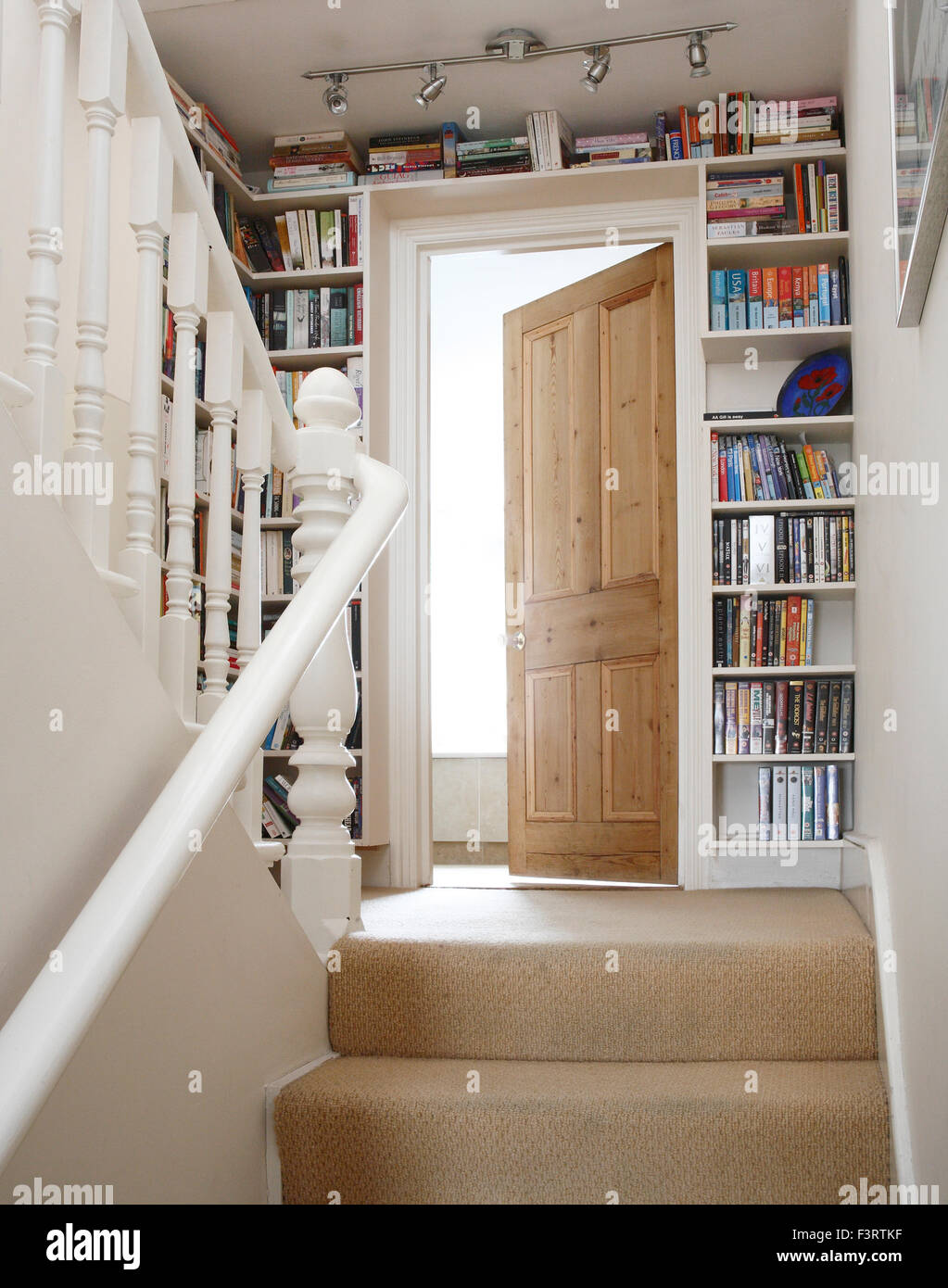 Interior stairs landing hi-res stock photography and images - Alamy