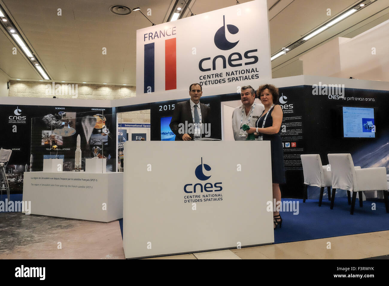Centre national detudes spatiales cnes hi-res stock photography and ...
