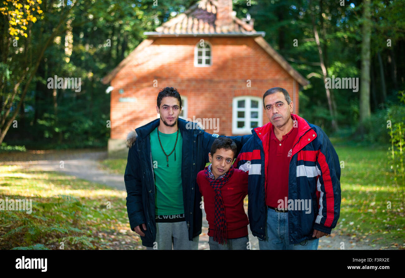 Dahlem, Germany. 12th Oct, 2015. The Syrian family with 20-year-old ...