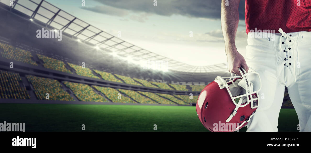 Front view football player hi-res stock photography and images - Alamy