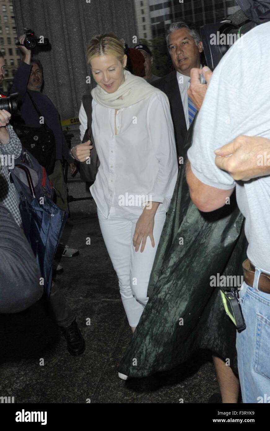 Kelly rutherford husband daniel giersch hi-res stock photography and ...