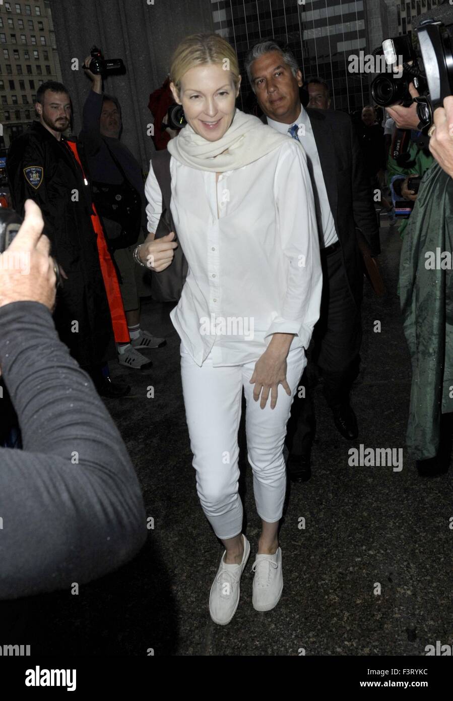 Kelly rutherford husband daniel giersch hi-res stock photography and ...