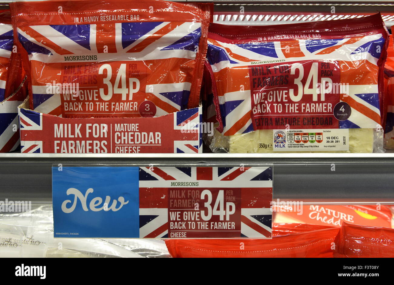 A pint of semi skimmed milk hi-res stock photography and images - Alamy