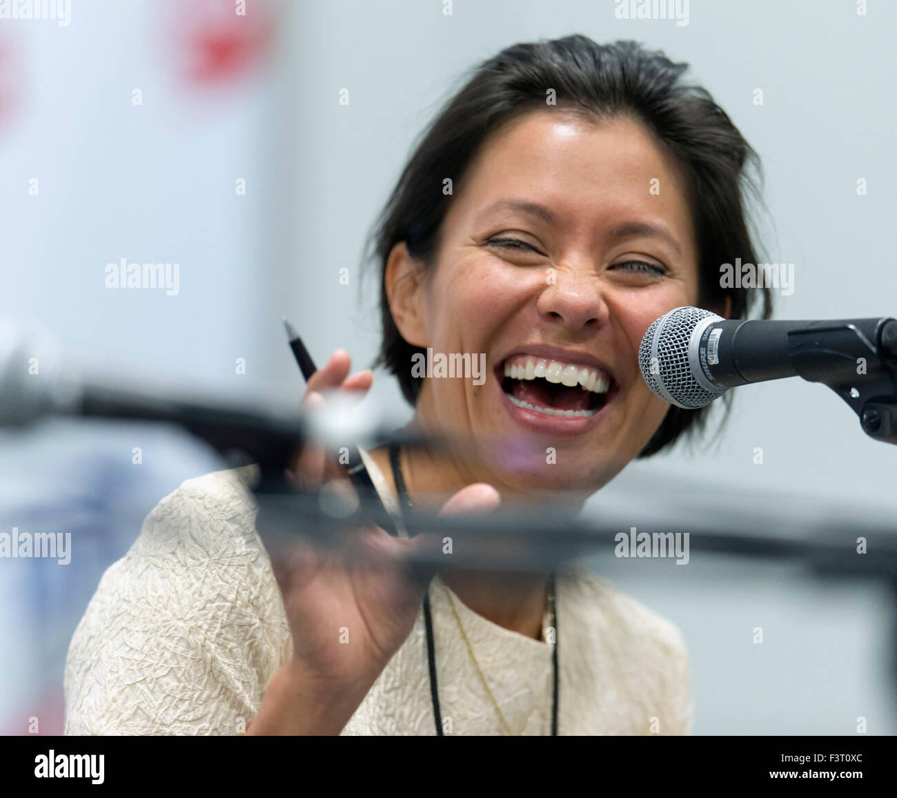 Alex wagner hi-res stock photography and images - Alamy