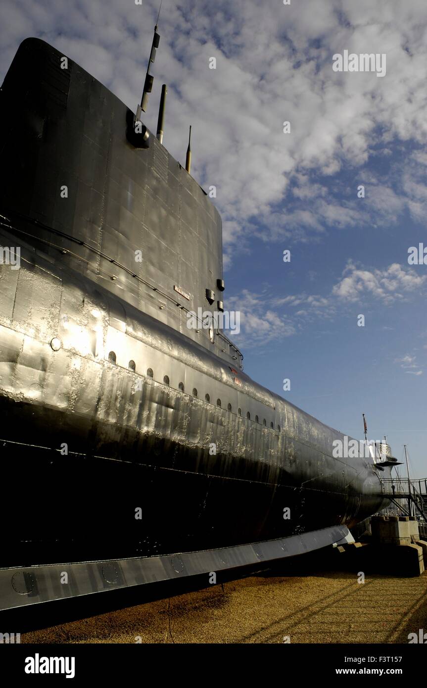 AJAXNETPHOTO. - 9TH APRIL, 2014. GOSPORT, ENGLAND. - ROYAL NAVY SUB ...