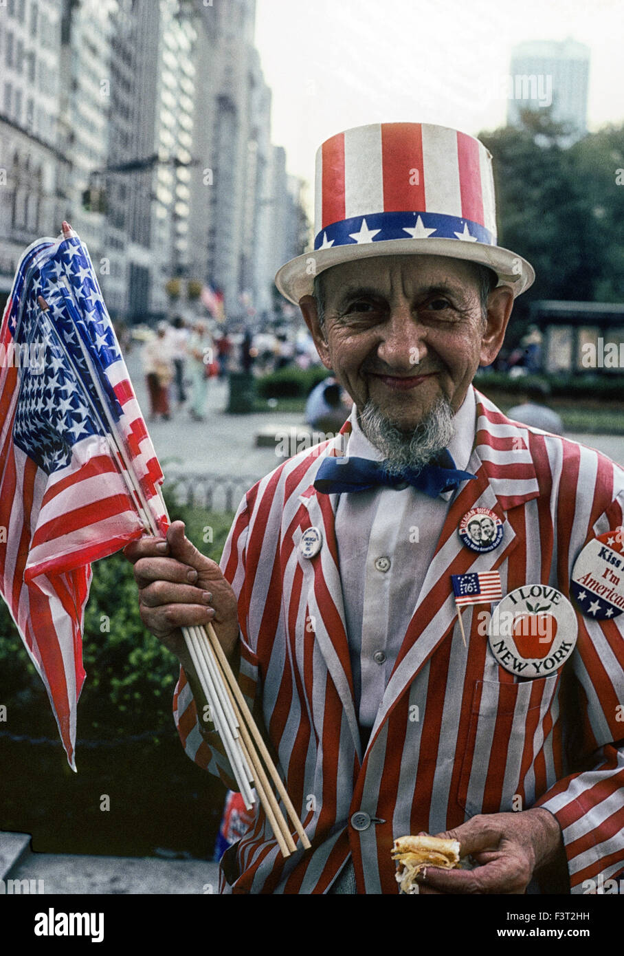 Uncle Sam street vendor, New York, 1981 Stock Photo - Alamy