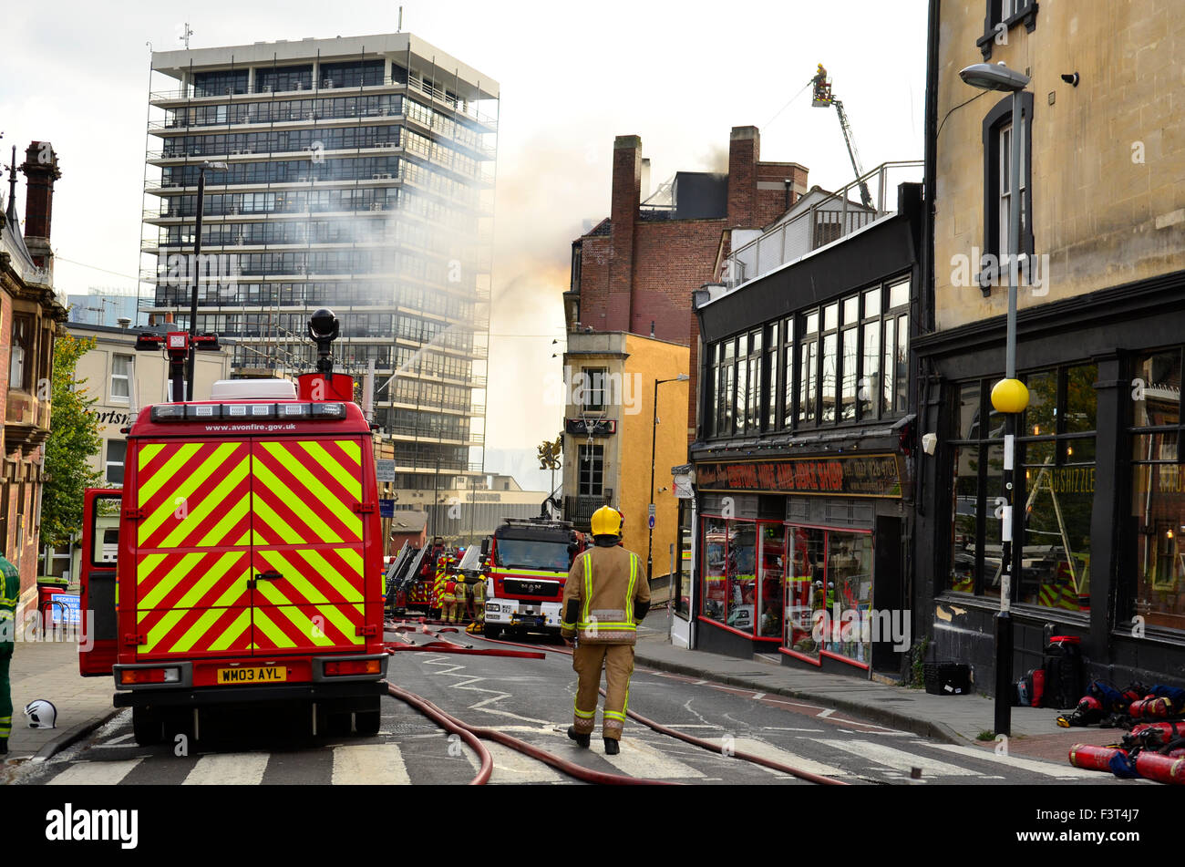 Firefighters and a full turnout of emergency crews to tackle fire Stock ...