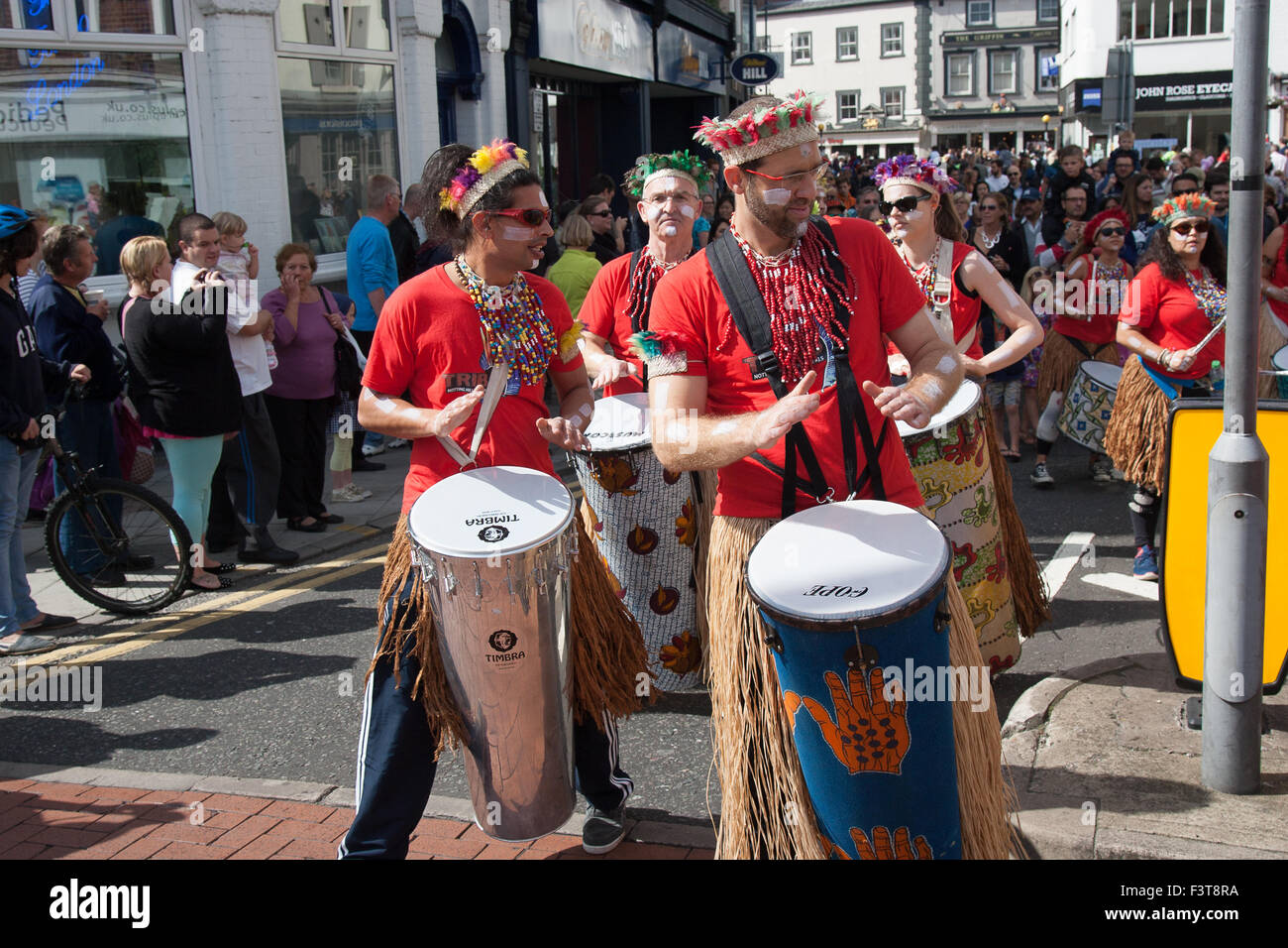Brasilian samba drummers parade drums hi-res stock photography and ...