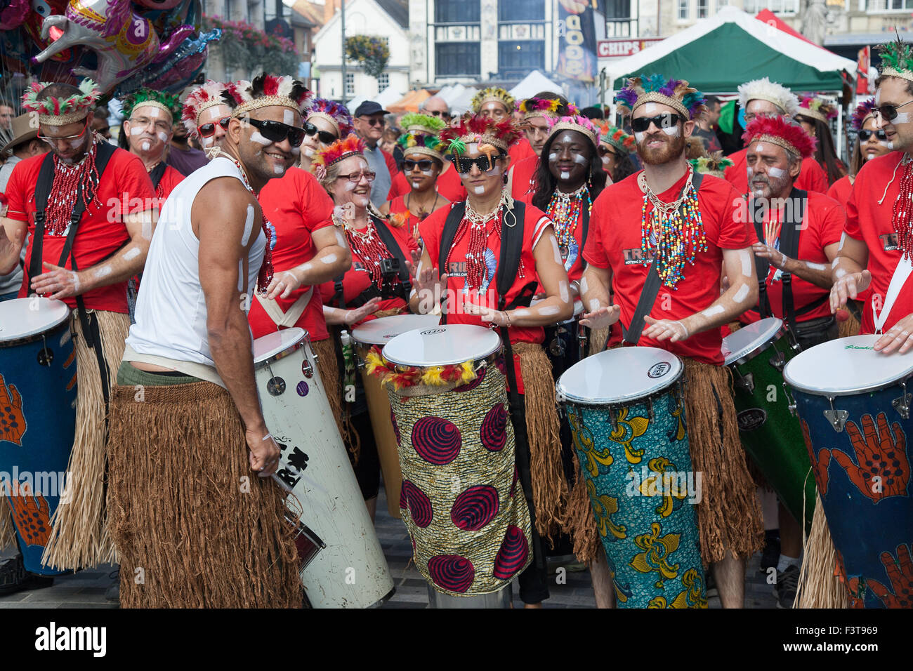 brasilian samba drummers parade drums Kingston upon Thames Stock Photo ...