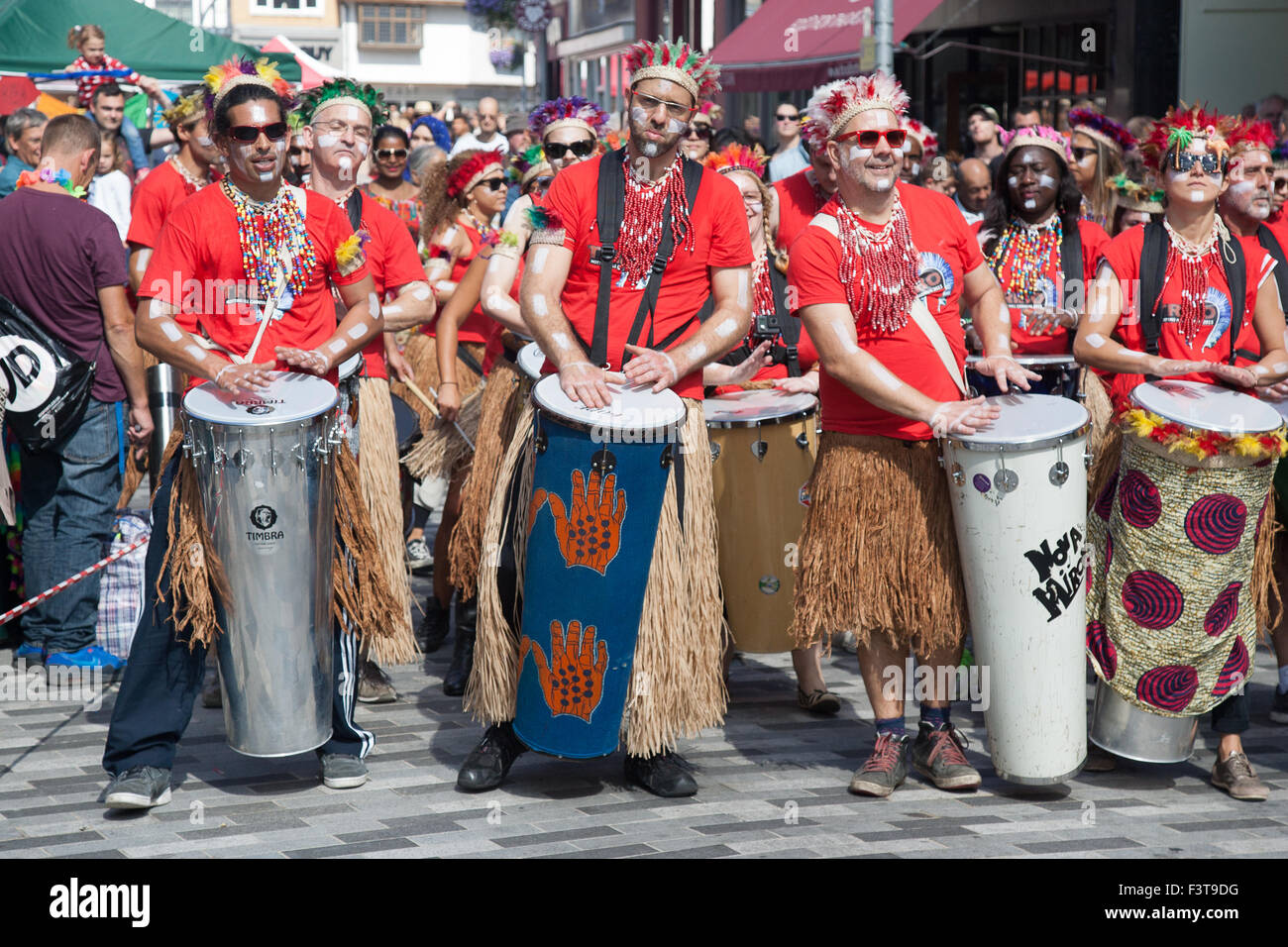 brasilian samba drummers parade drums Kingston upon Thames Stock Photo ...