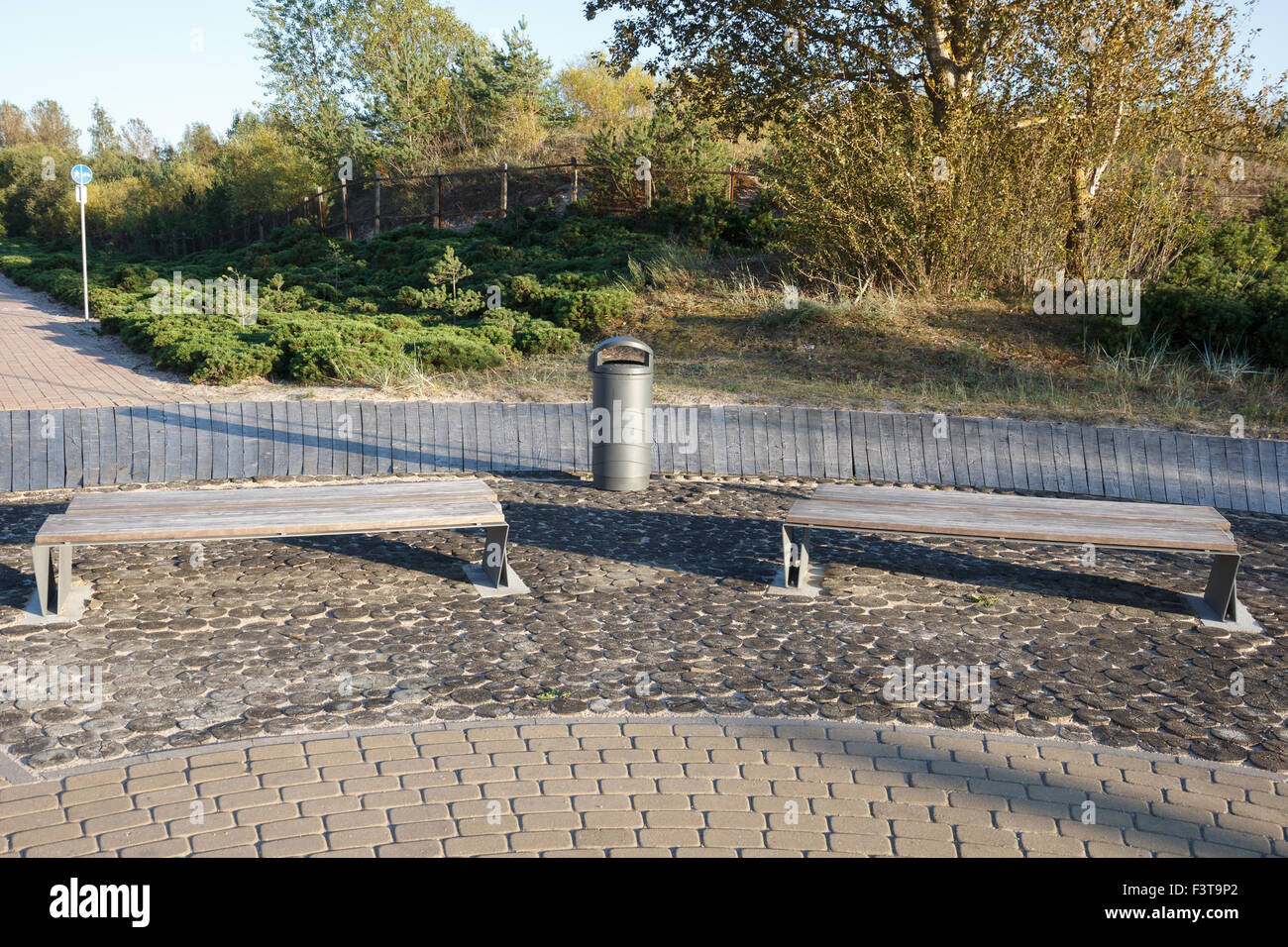 Park with bench Stock Photo - Alamy