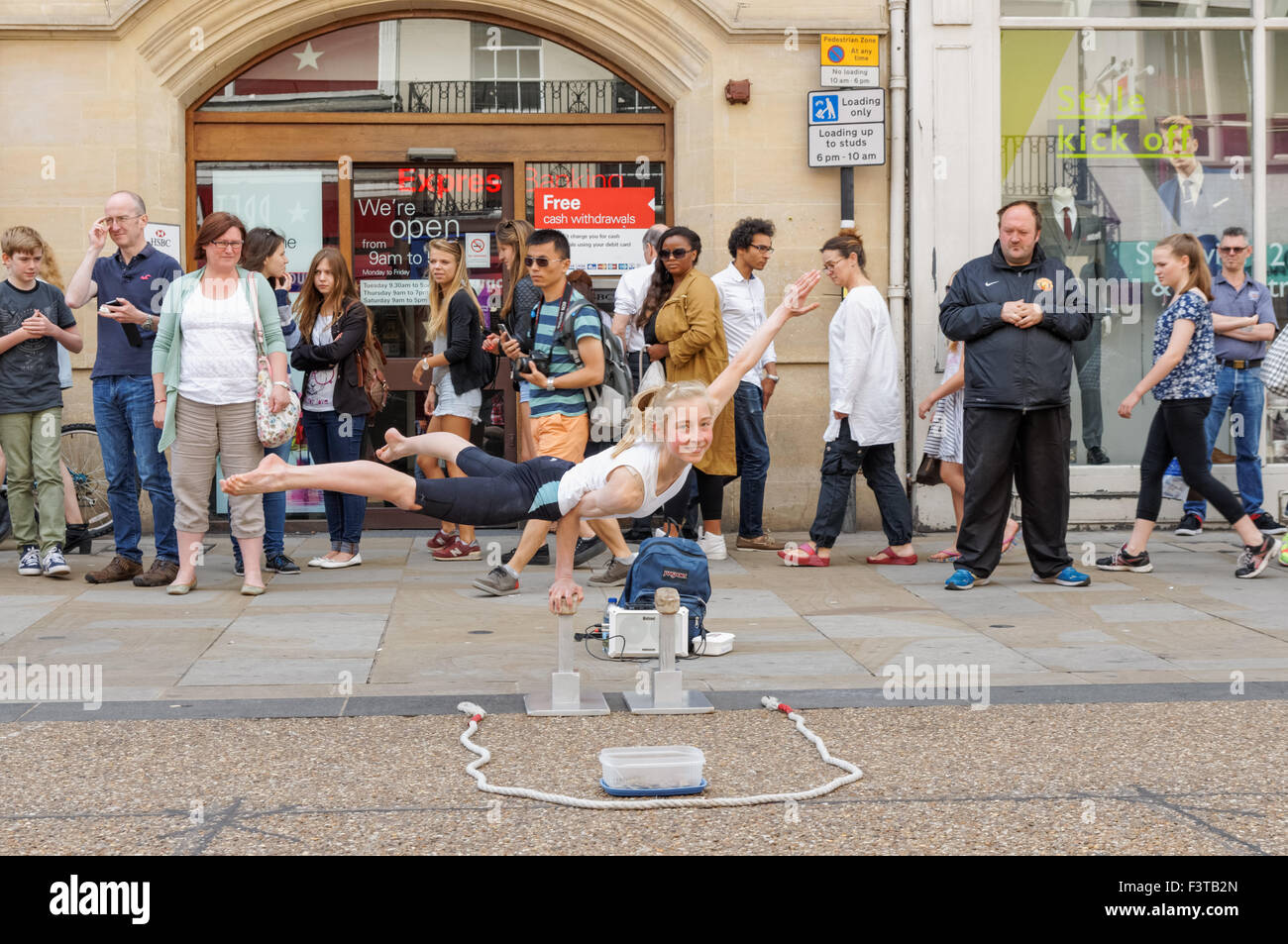 Street performer at Cornmarket Street in Oxford, Oxfordshire England ...