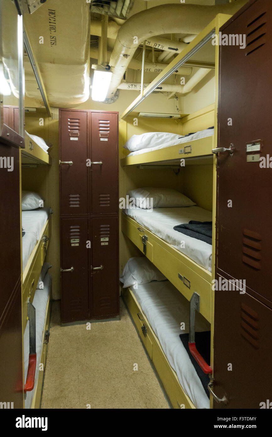Sailors bunks hi-res stock photography and images - Alamy