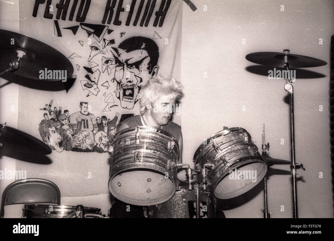 Punk rock band Plaid Retina plays a punk show at the Porterville ...