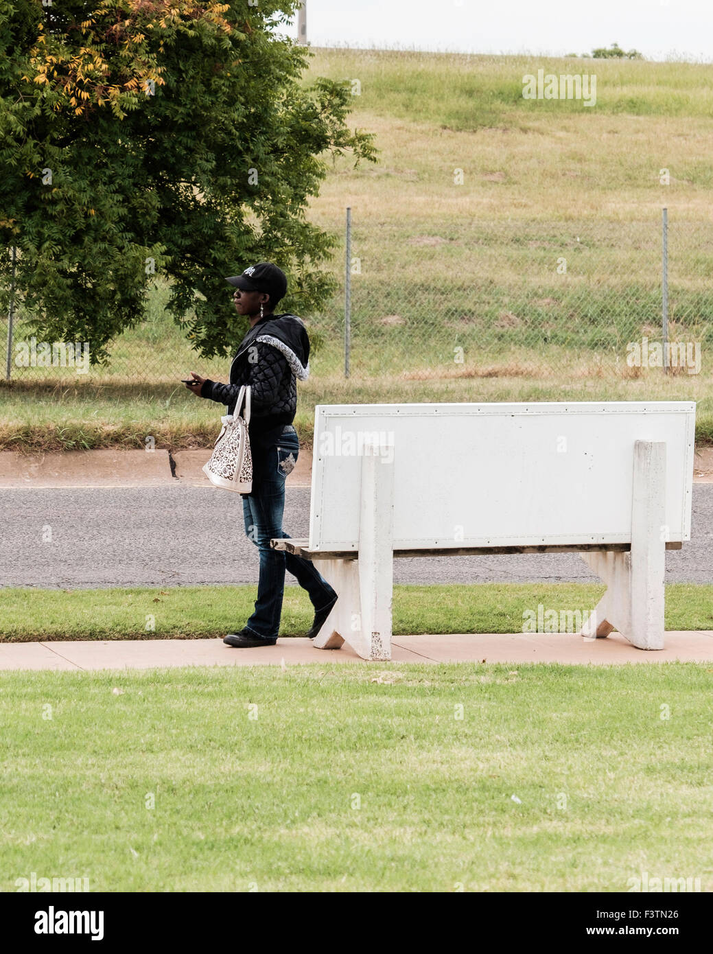 Bus stop african hi-res stock photography and images - Alamy