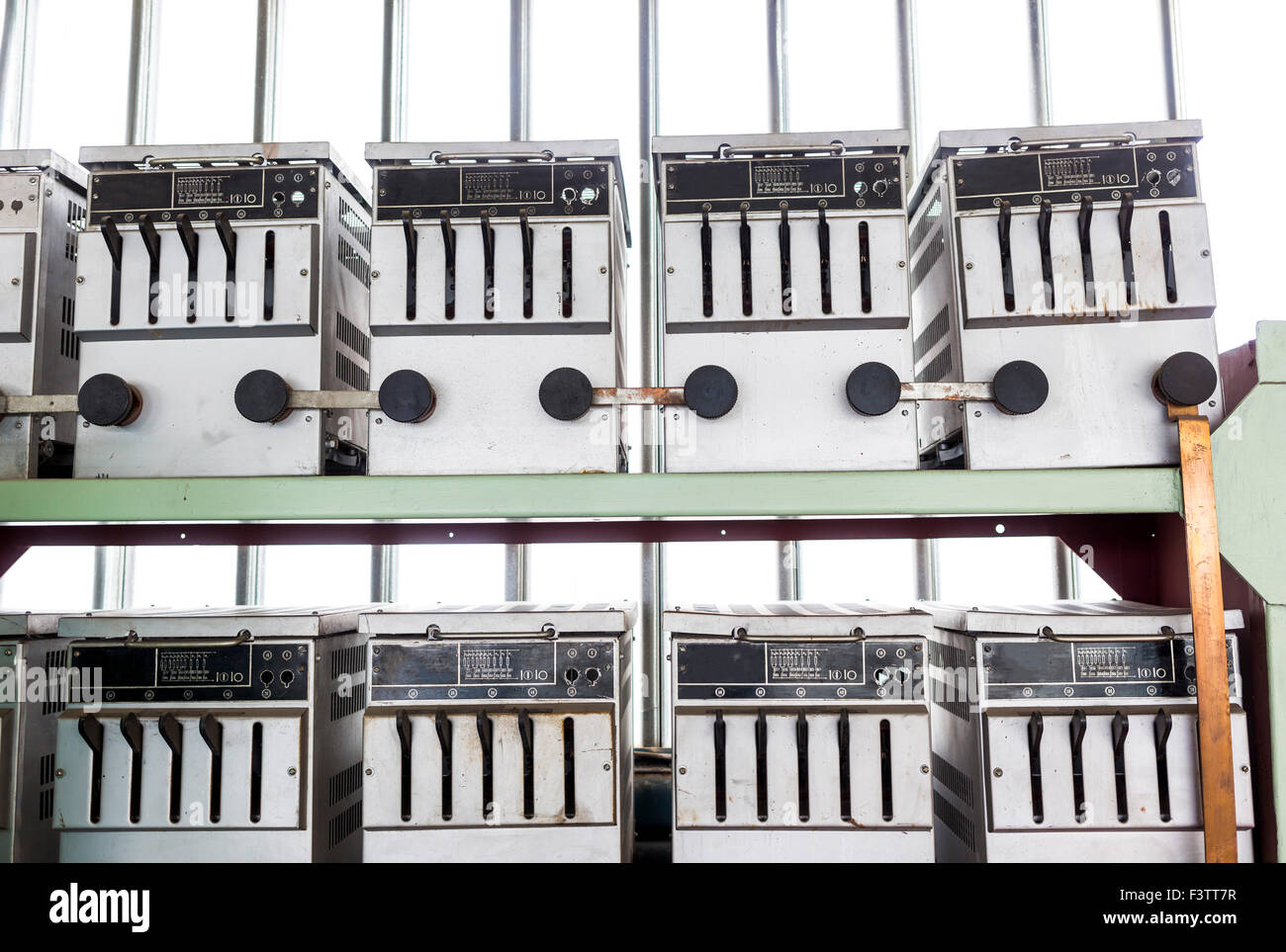 Physical chemistry laboratory equipment hi-res stock photography and ...