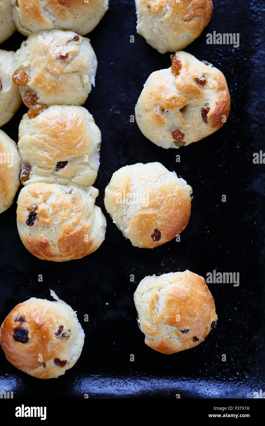 Buns with raisins hi-res stock photography and images - Alamy