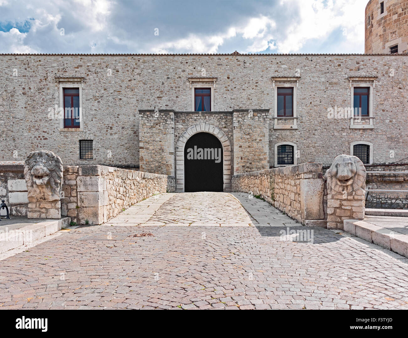 Venosa italy hi-res stock photography and images - Alamy