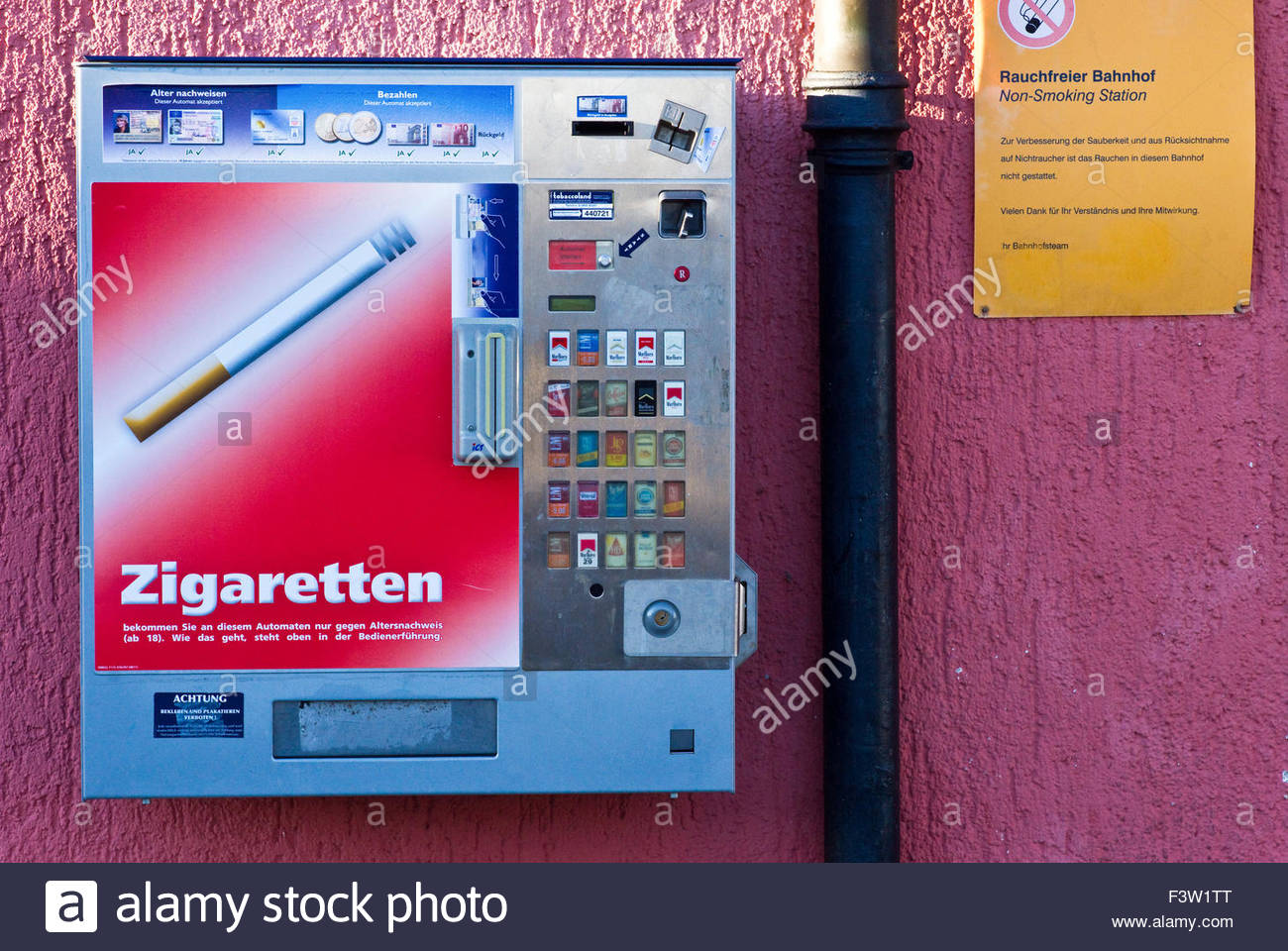 Metal Cigarette Advertising Sign High Resolution Stock Photography and ...
