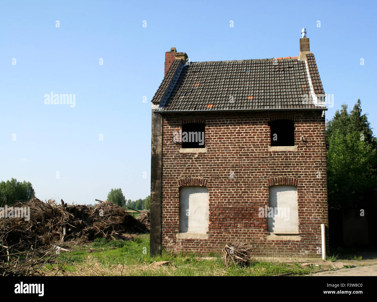 Closed city hi-res stock photography and images - Alamy