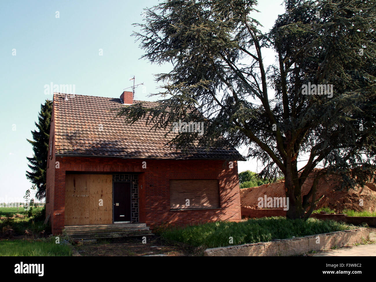 Closed course hi-res stock photography and images - Alamy