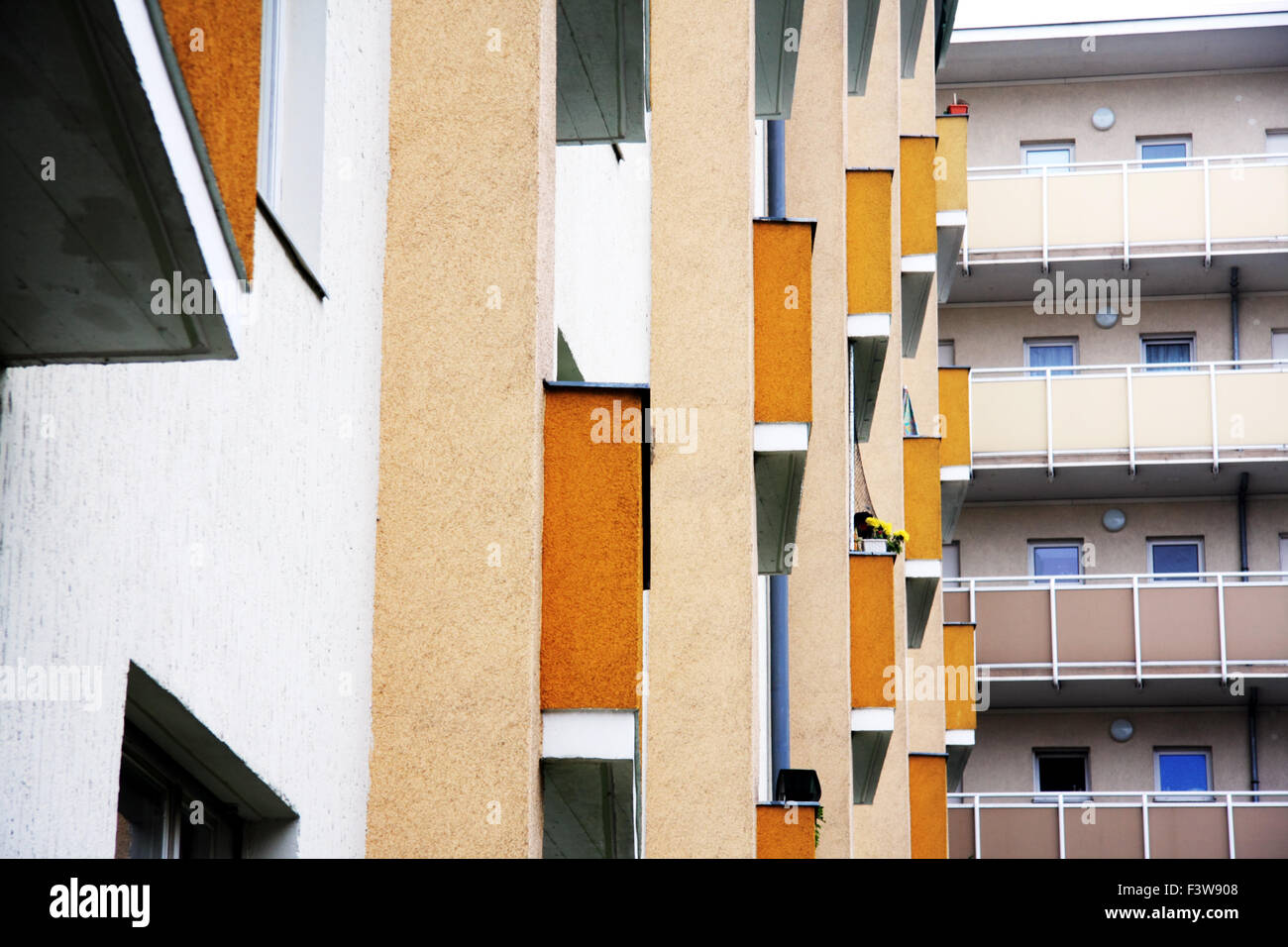 New building block Stock Photo - Alamy