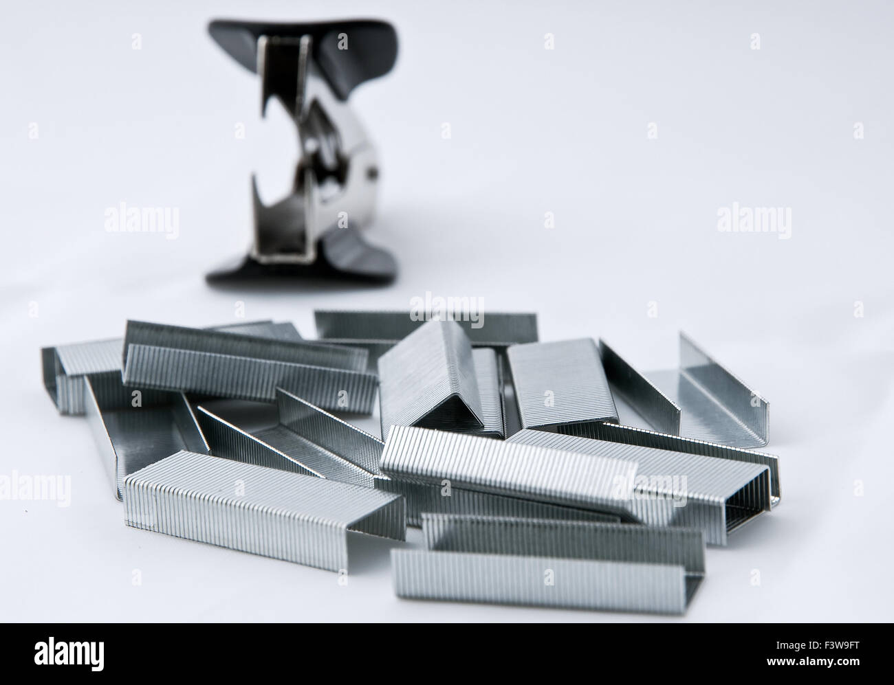 Staple remover hi-res stock photography and images - Alamy