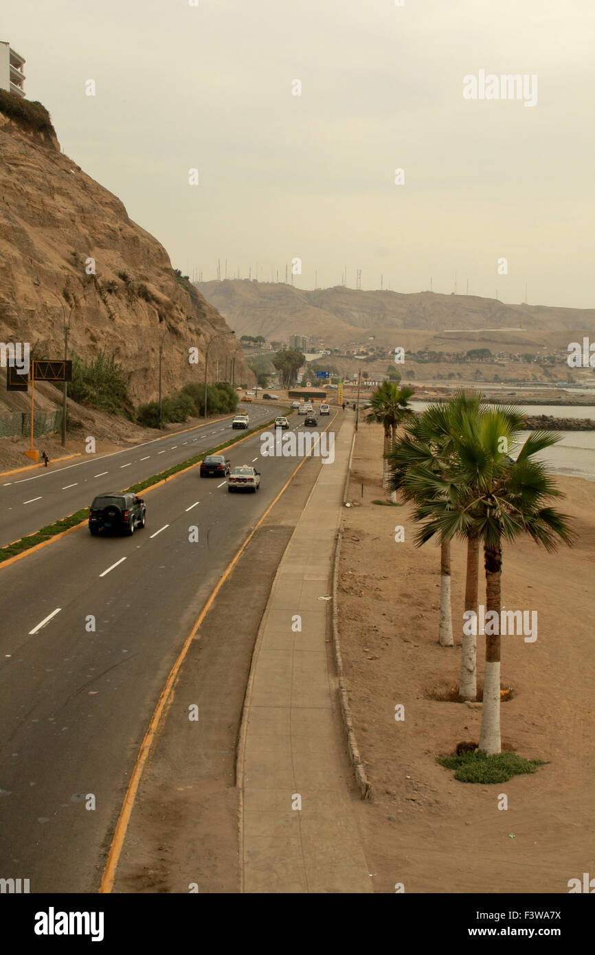 Lima peru street hi-res stock photography and images - Alamy