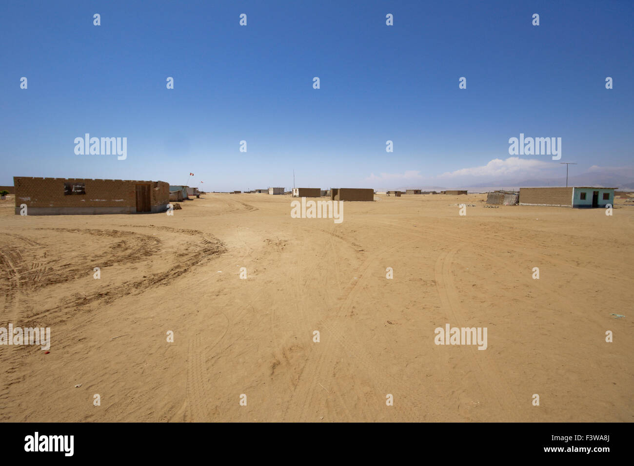 Village in desert Stock Photo - Alamy