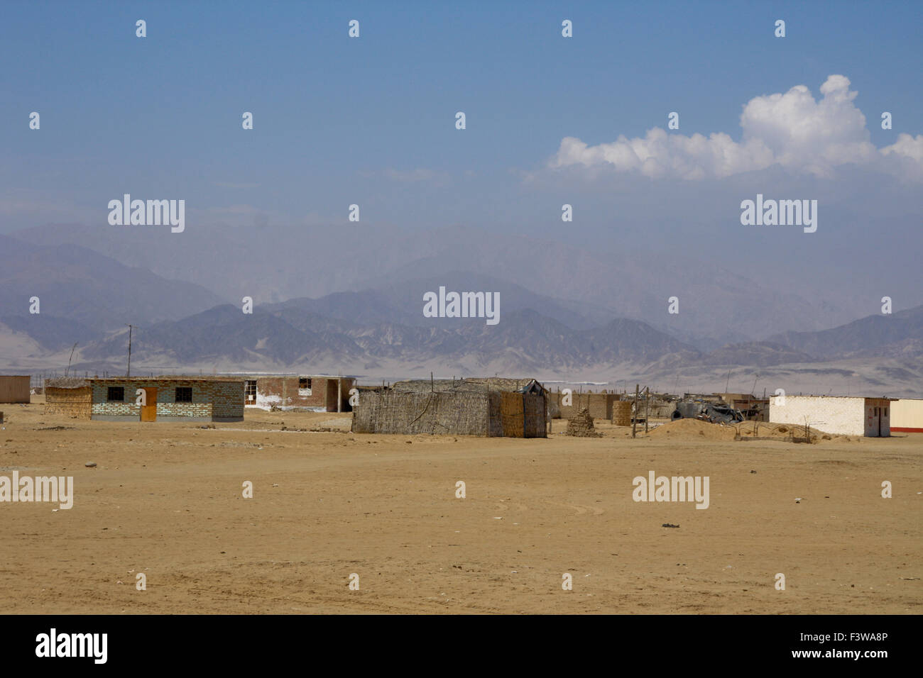 Village in desert Stock Photo - Alamy