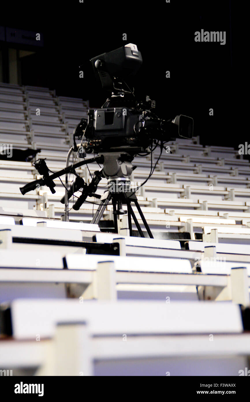 Classroom television hi-res stock photography and images - Alamy