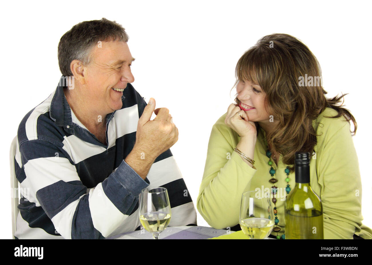 Conversation exchange hi-res stock photography and images - Alamy