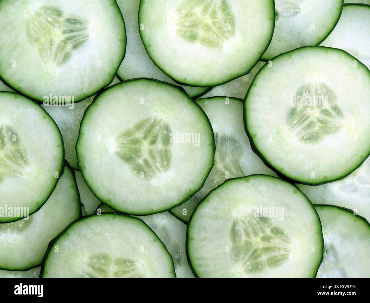 Slice fresh cucumber pattern hi-res stock photography and images - Alamy
