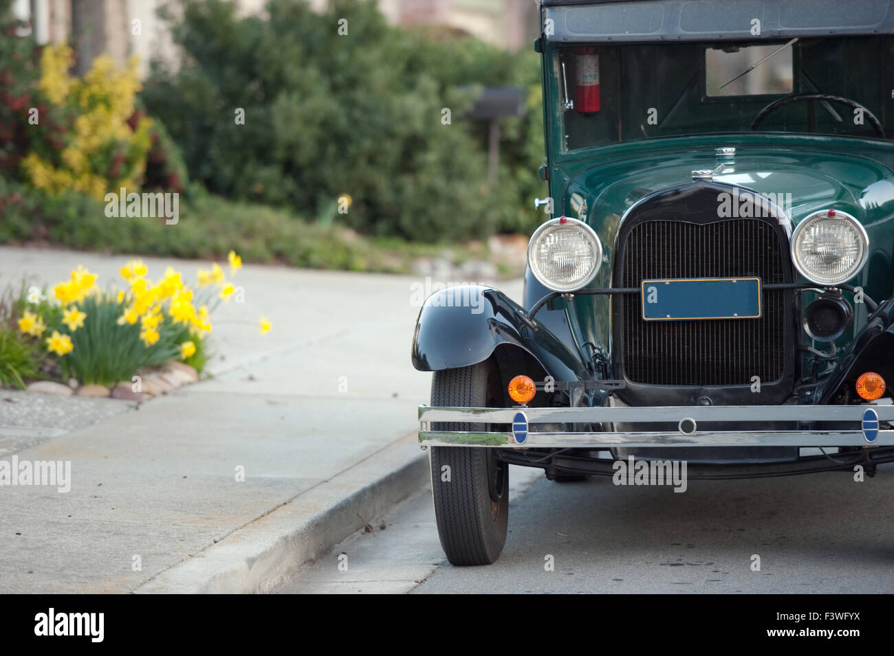 Curb Car High Resolution Stock Photography and Images - Alamy