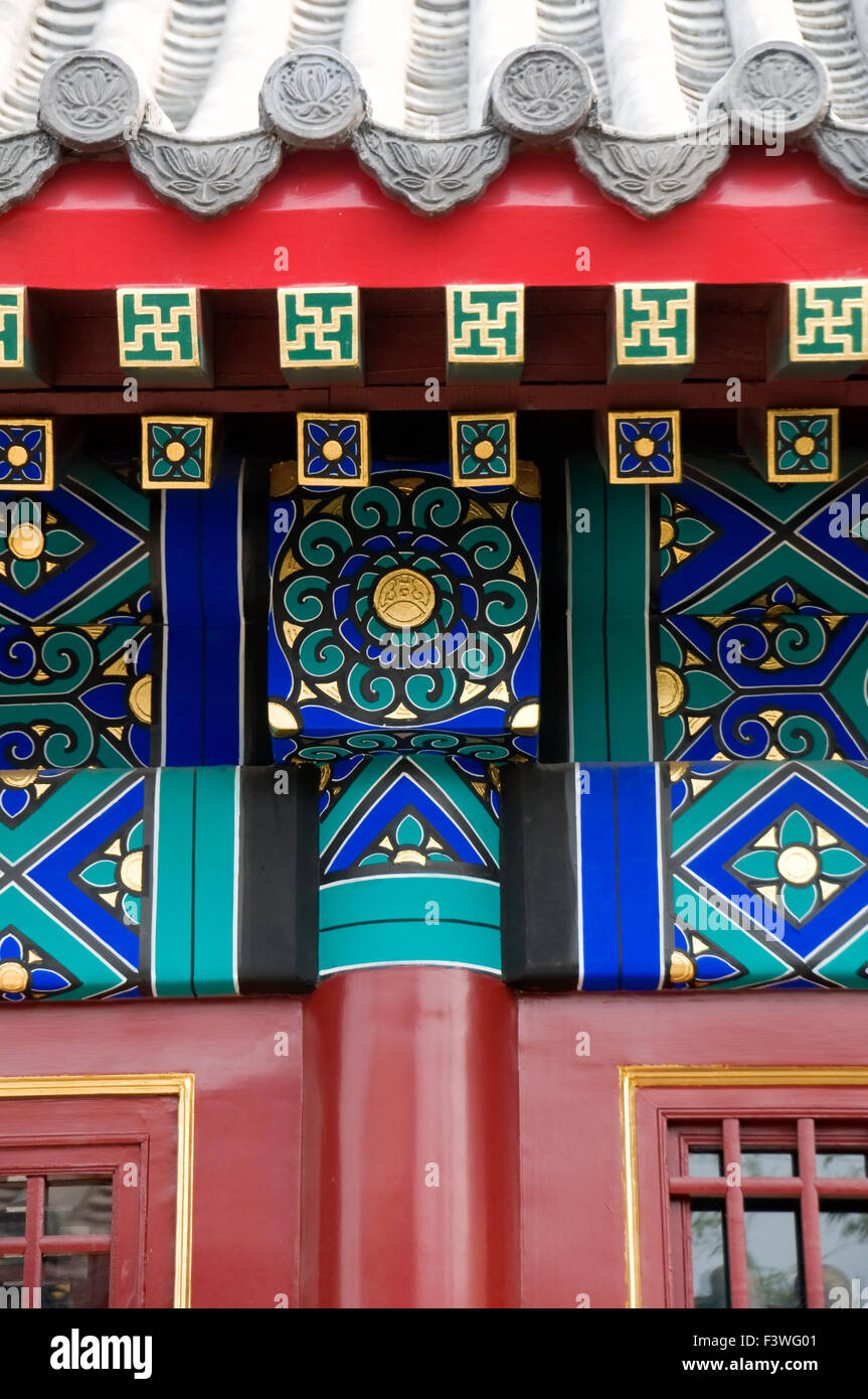 Roof structure with chinese design hi-res stock photography and images ...