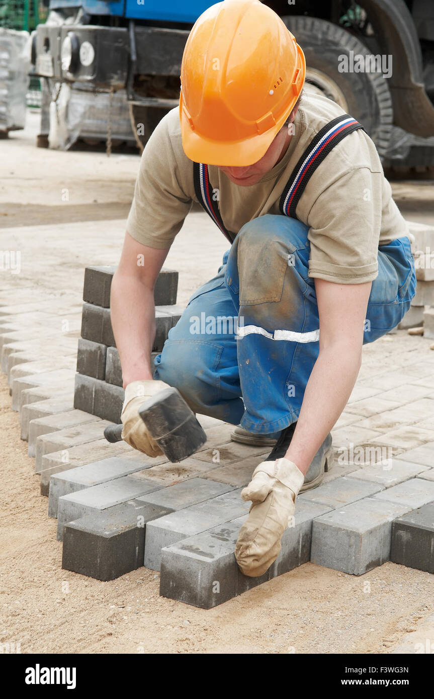sidewalk pavement construction works Stock Photo - Alamy