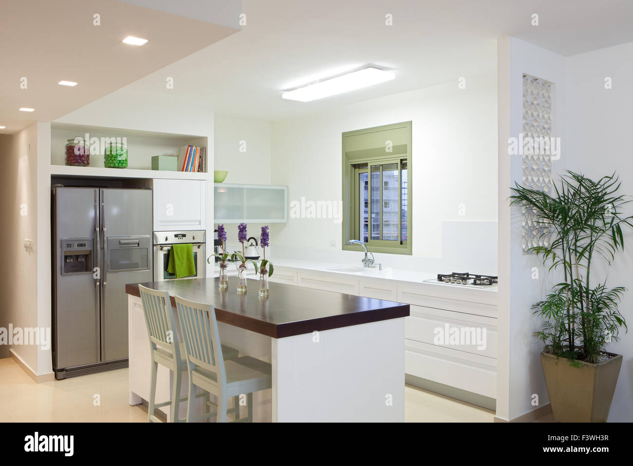 New kitchen in a modern home Stock Photo - Alamy