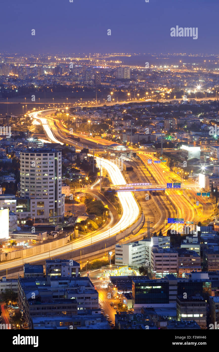 Middle east cityscape motion hi-res stock photography and images - Alamy