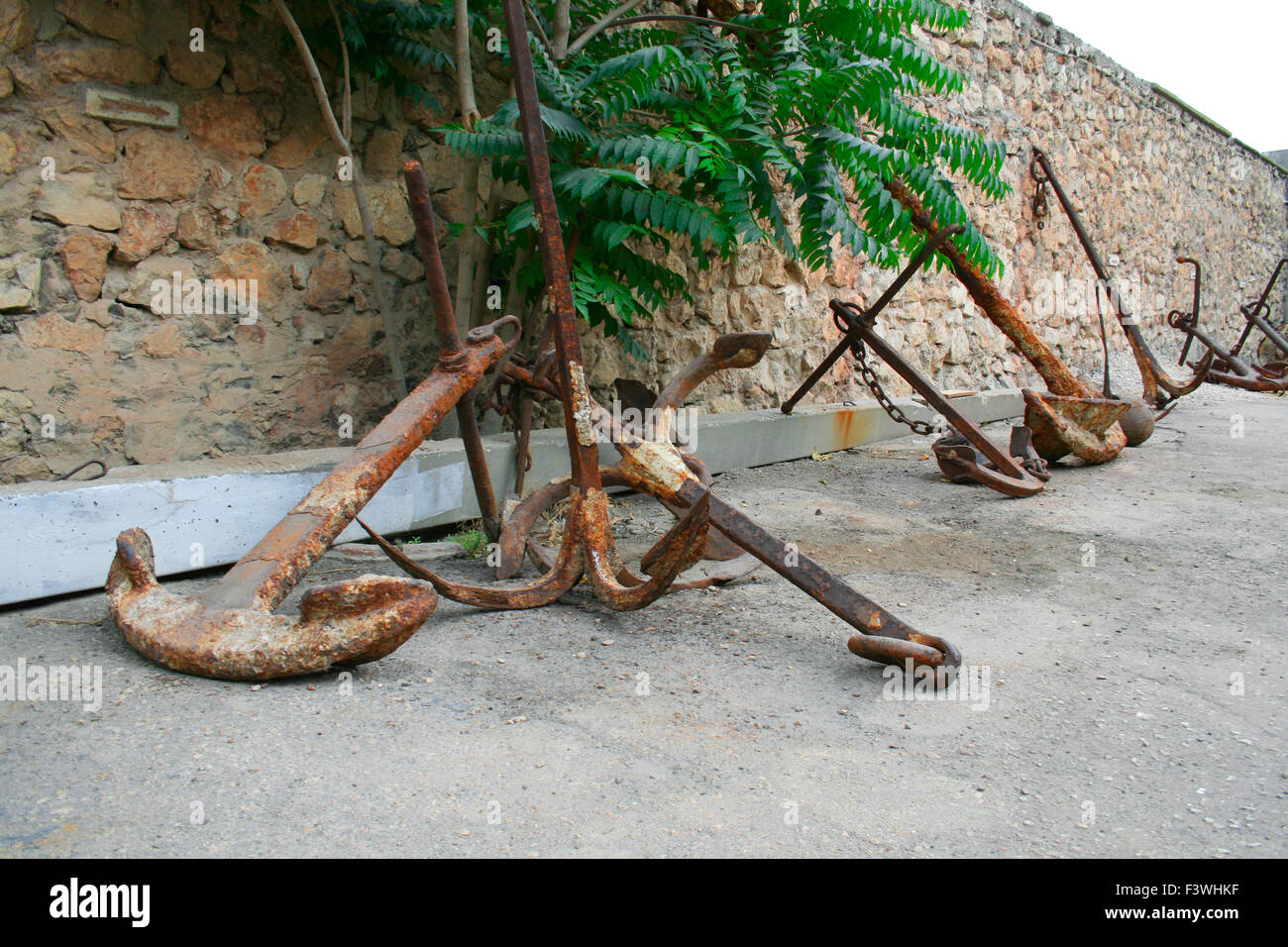 Old rusty anchors Stock Photo - Alamy