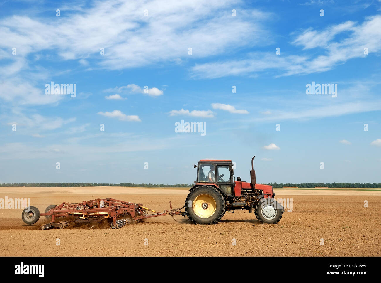 Ploughing tractor hi-res stock photography and images - Alamy