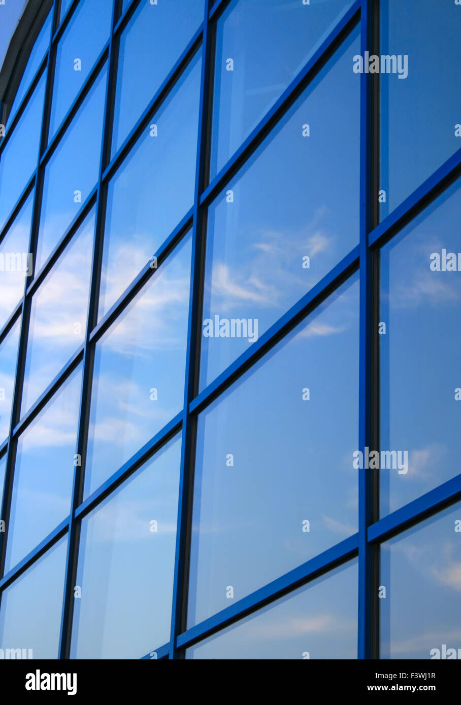 Skyscraper styles hi-res stock photography and images - Alamy