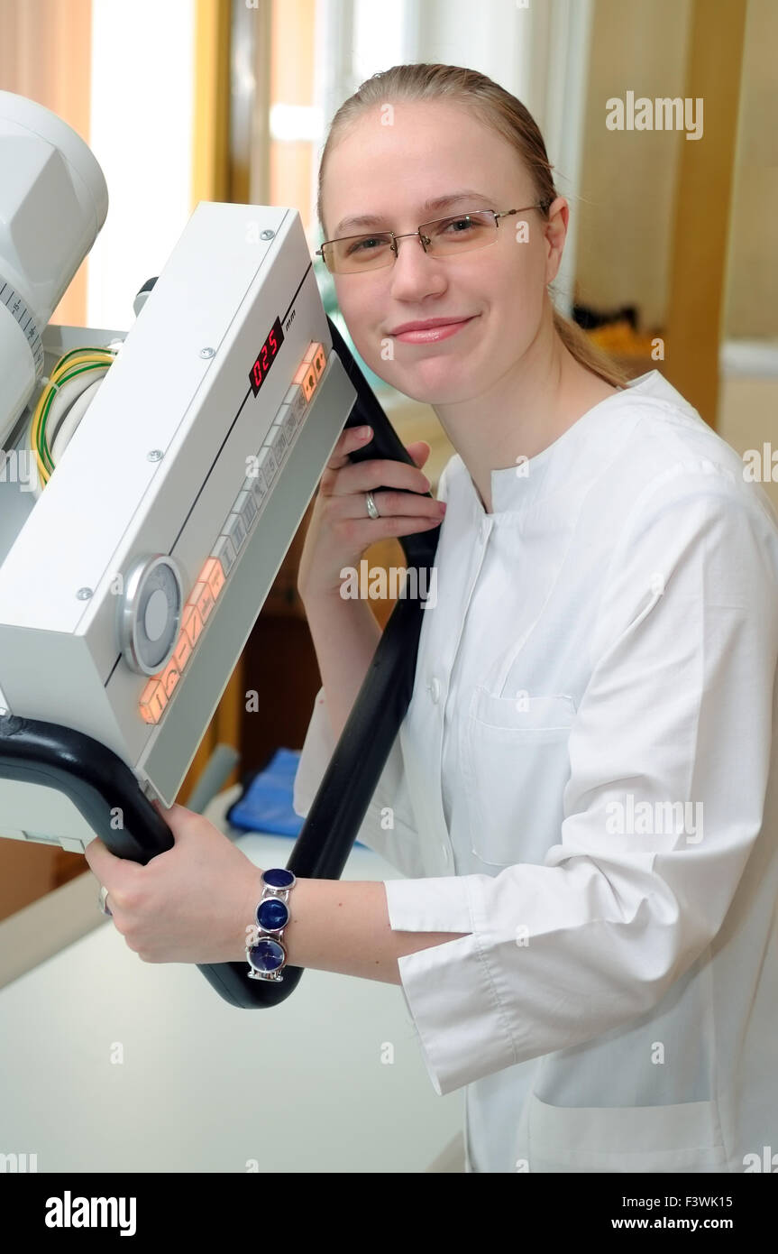 medic laboraty assistant doctor Stock Photo - Alamy