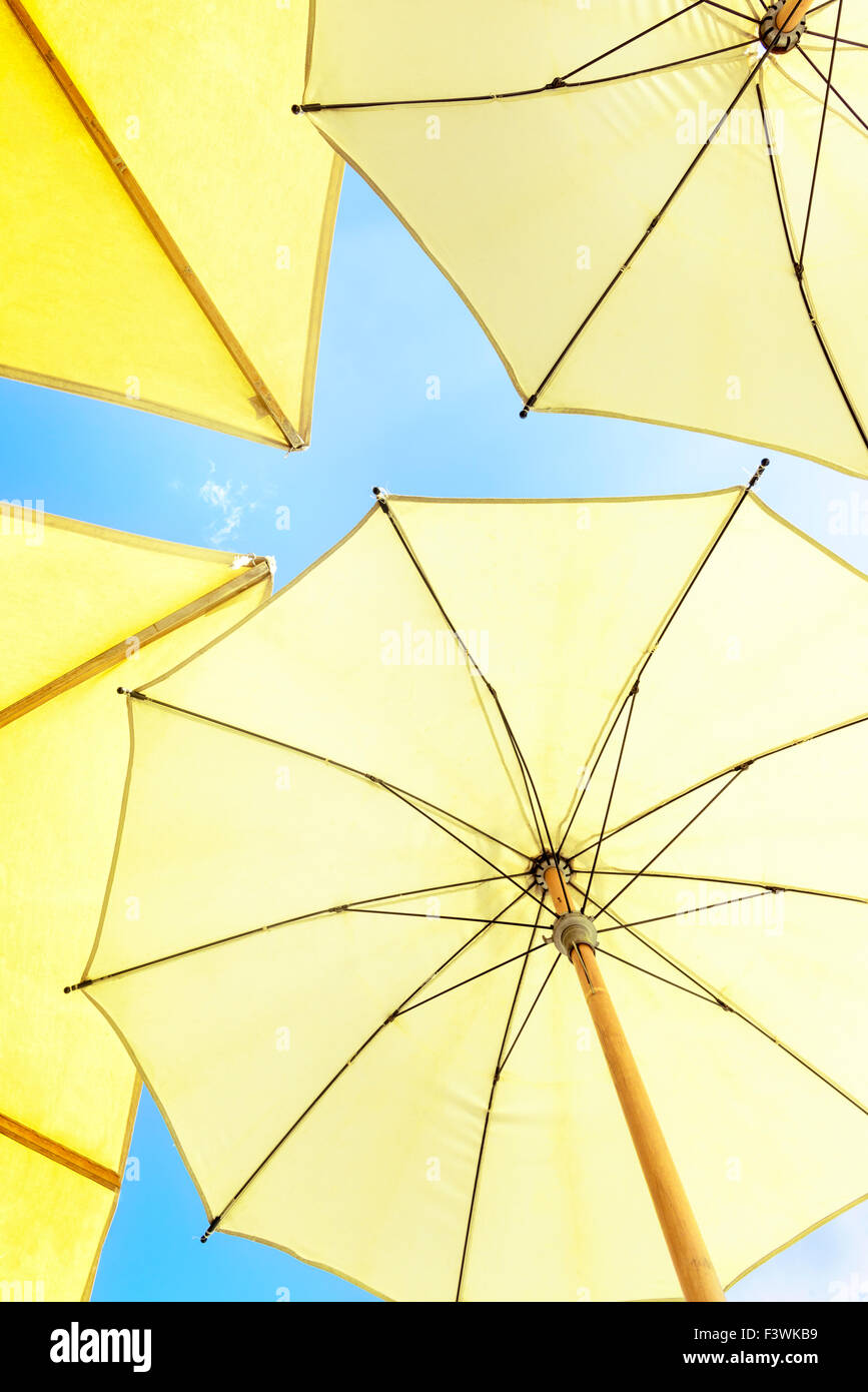 Parasols hi-res stock photography and images - Alamy
