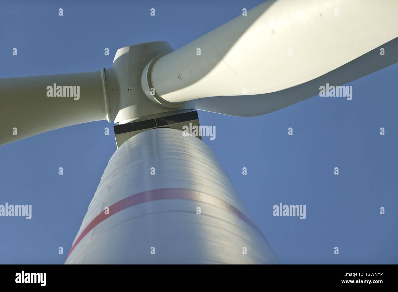 Windkraftanlage turm hi-res stock photography and images - Alamy