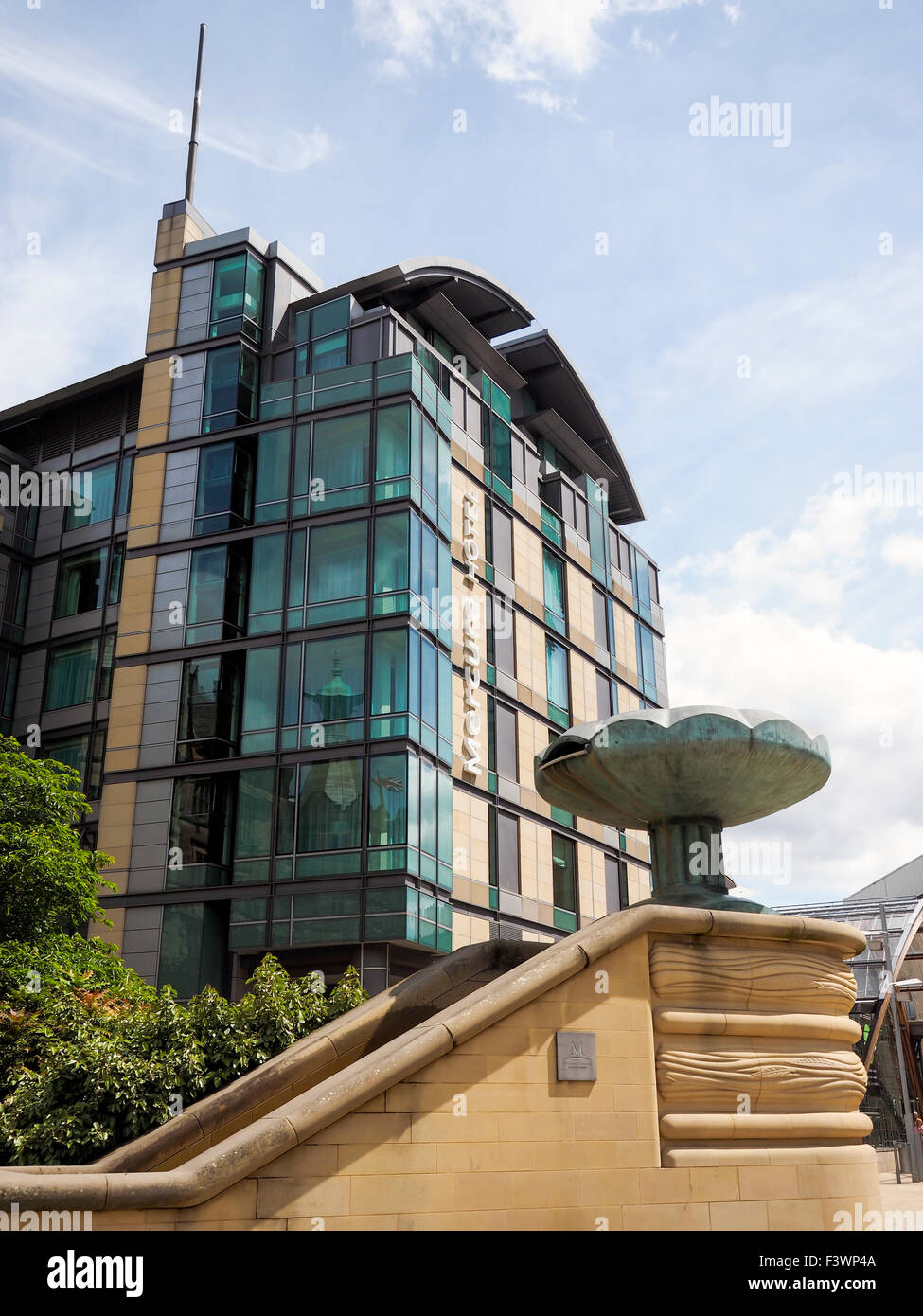 Mercure Sheffield St Paul's Hotel South Yorkshire England Stock Photo ...