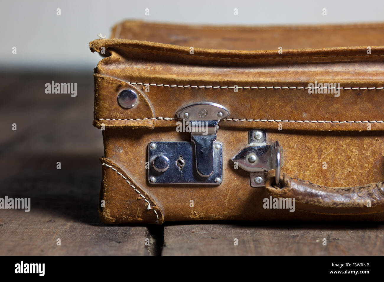 Carrying case hi-res stock photography and images - Alamy