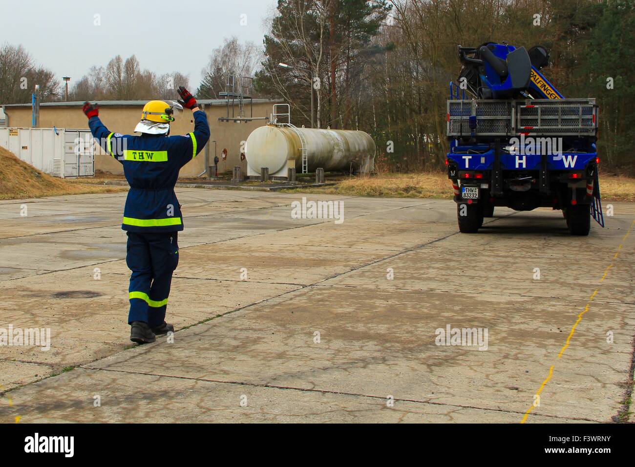 cran driver test by thw Stock Photo - Alamy