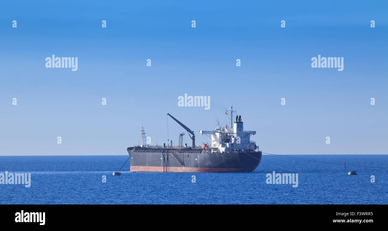 Gas tanker hi-res stock photography and images - Alamy